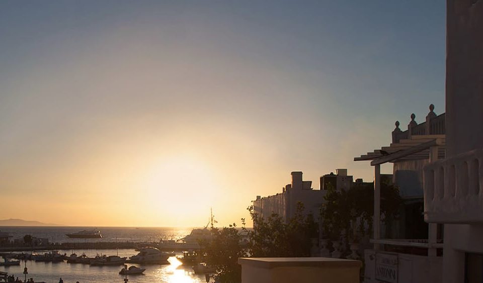 Luxury TownHouse Rooms and Suites - The TownHouse Mykonos Hotel